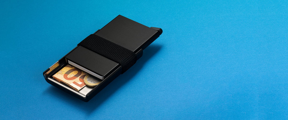 Secrid Cardslide – www.igimik.co.il